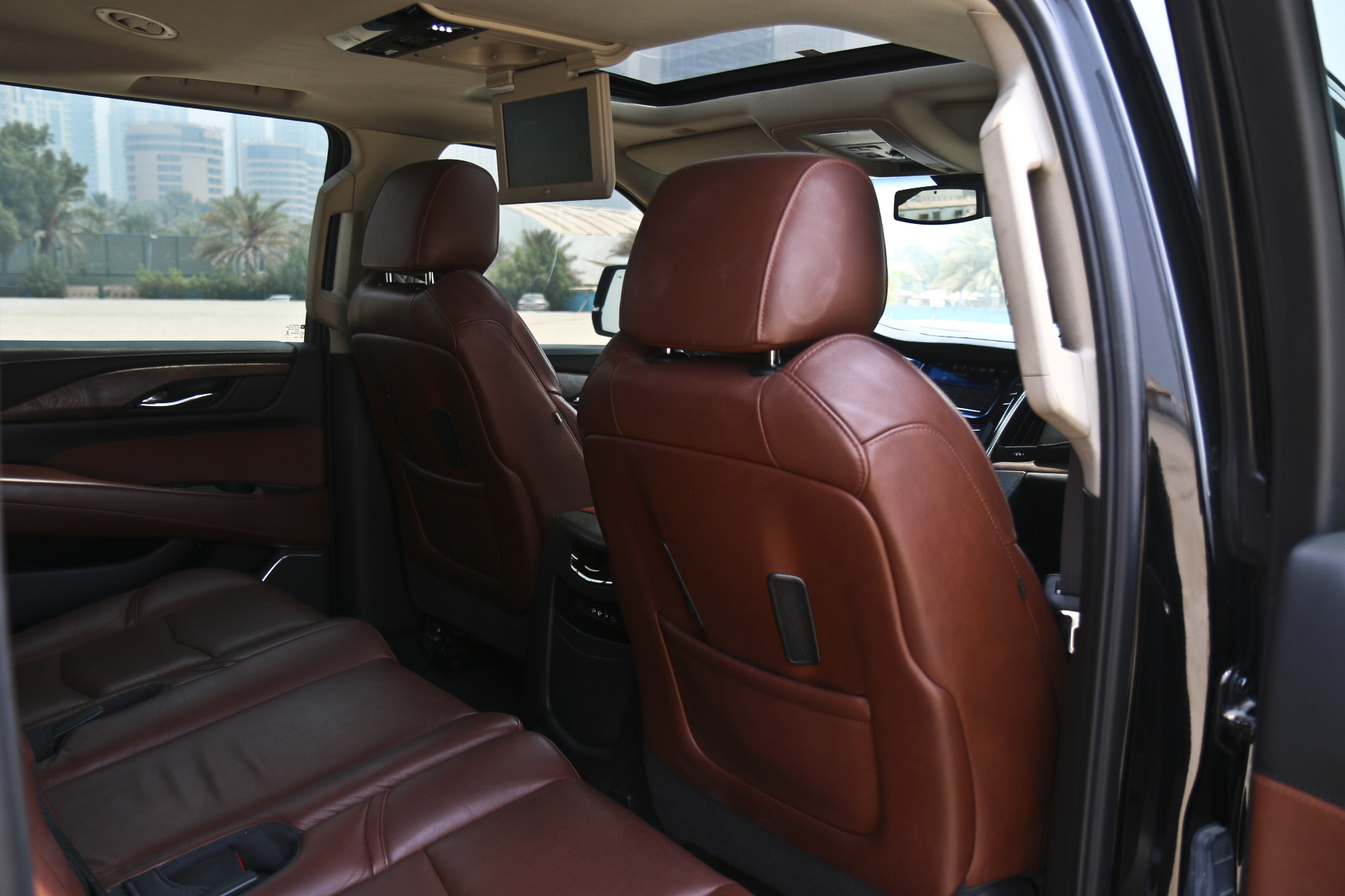 Cadillac Escalade XL - Luxury cars for rent